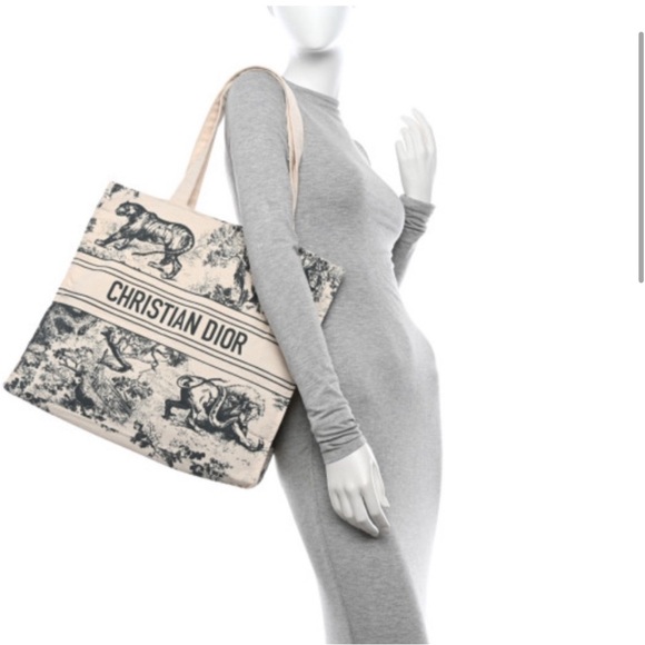 Dior | Bags | New Dior Riviera Large Vip Canvas Tote Bag Sell For 85 ...